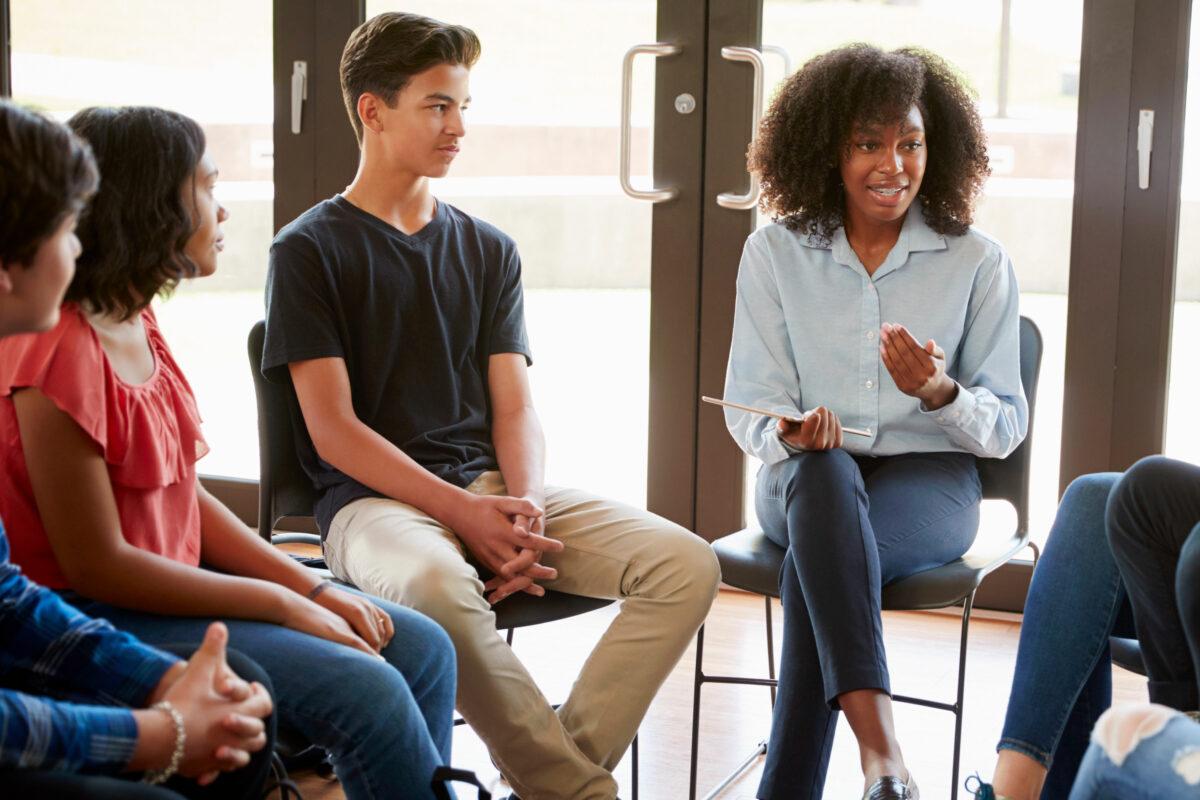 Training - Reconnecting Youth